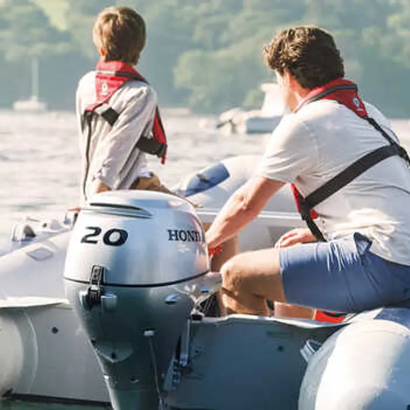 INFLATABLE BOATS AND TENDERS FOR SALE ON LAKE GARDA - HONWAVE DEALER